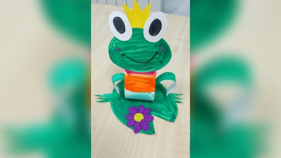 Простая поделка лягушка из бумаги своими руками