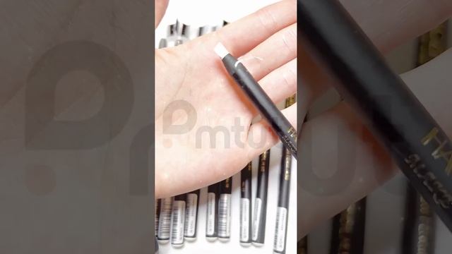 Белый карандаш для отрисовки эскиза с щеткой