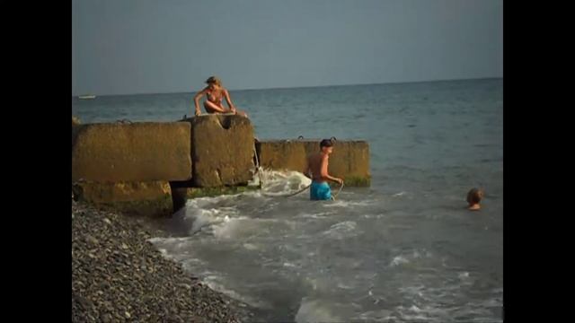 Как девчонки ловят парней. Как снять парня.