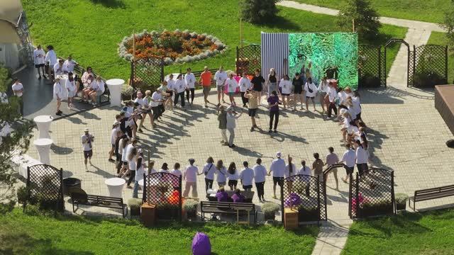 "Летний движ" в отеле Бушарино для МиП: сплав-квест по Москва-реке и ориентирование