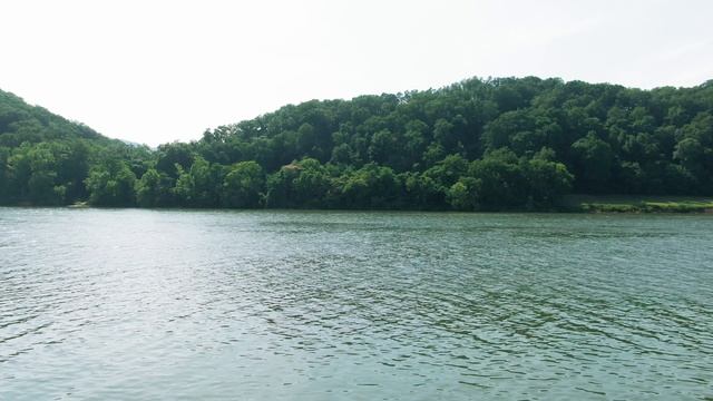 2430827-uhd_3840_2160_24fps