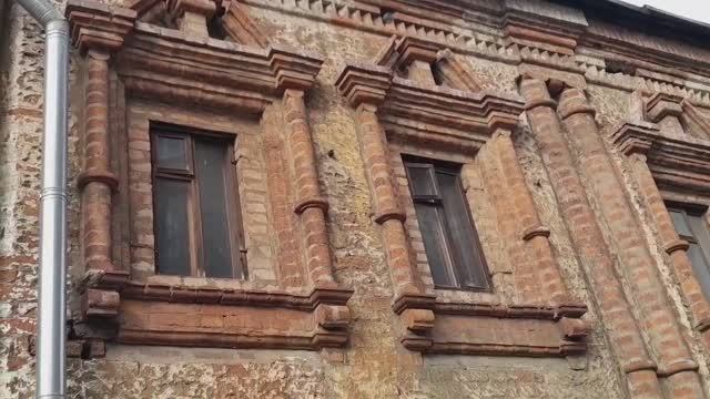 "Дорога в Лавру" день 2 ч.3. По Хохловке. Палаты Мазепы. Храм Троицы Живоначальной в Хохлах.