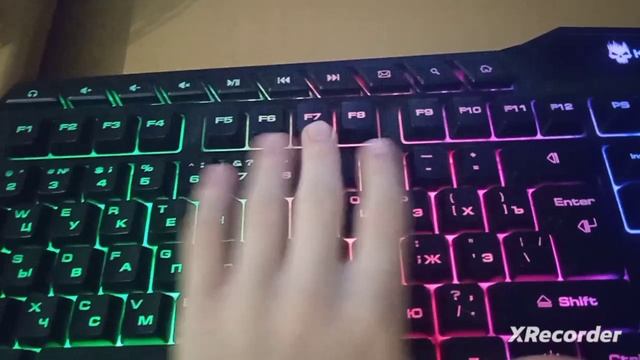 показываю как играть мелодию в starving pianist