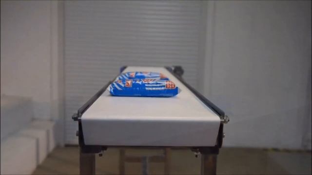 Конвейер прямоходный с ножевым разворотом.