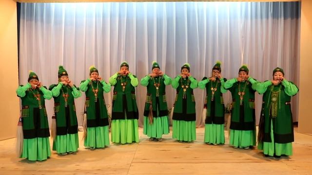 "Ситим" хомусчуттар ансаамбыллара – Дүпсүн нэһилиэгэ.