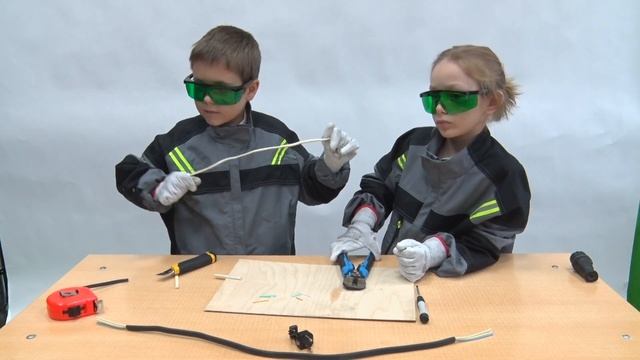 Мастерята 2023/2024. Компетенция "Холодильная техника и системы кондиционирования"