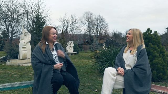 Полный разбор, Юлия Романова и Снежанна Дейнега