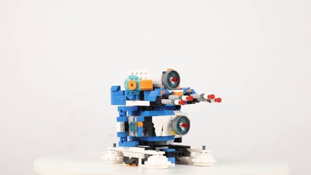 6 роботов из одного конструктора Apitor Robot J