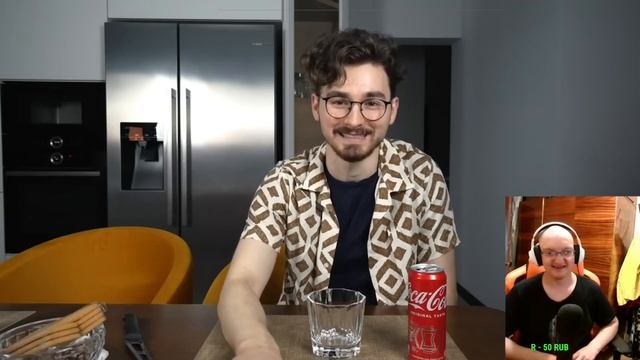 Реакция Пчелы на TheBrianMaps Попробовал САМЫЕ СТРАННЫЕ СОЧЕТАНИЯ еды.