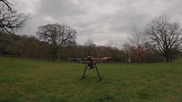 Знакомьтесь, это Стэнли, мой беспилотник NVIDIA Jetson Nano ｜ Самодельный беспилотник pt. 4