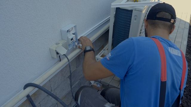 Дом Гирлянд про уличный щиток | ДГ