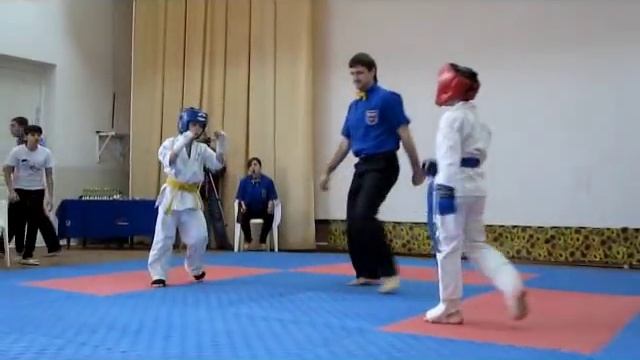 Лёха, работай! Отец переживает за сына