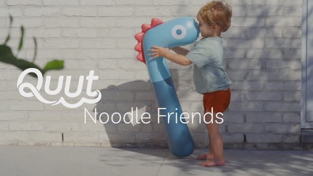 Надувные игрушки для плавания Quut Noodle для детей