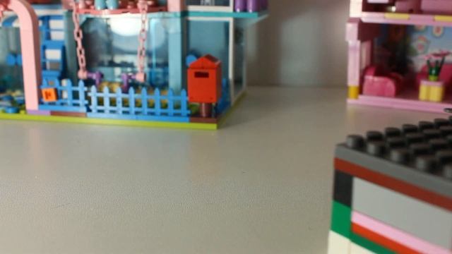 Лего фильм про то, как на землю попал метеорит