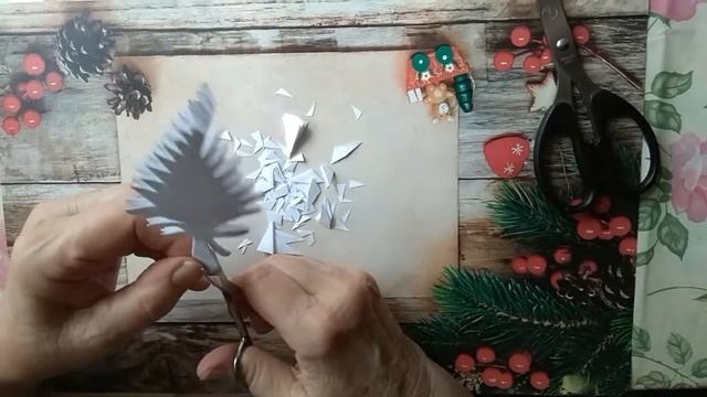 Делаем красивые снежинки из бумаги своими руками