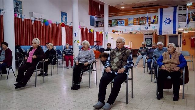 Оздоровительная гимнастика в клубе Амагеним 131.Проводит Людмила Поликман.15.02.2024.