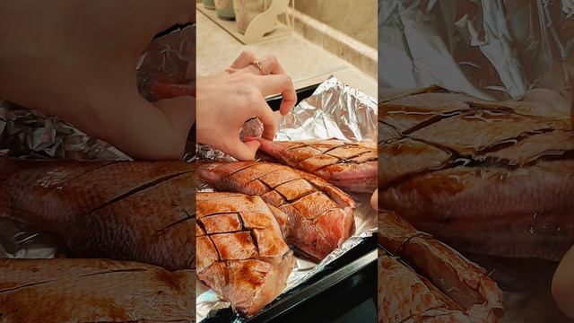 Морской окунь в духовке 😍 #shorts
