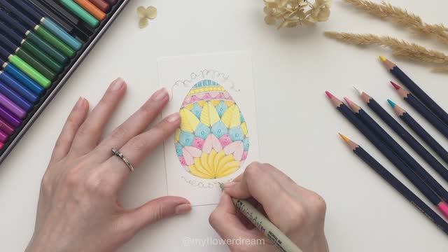 Пасхальная открытка-мандала в весенних оттенках цветными карандашами Finenolo