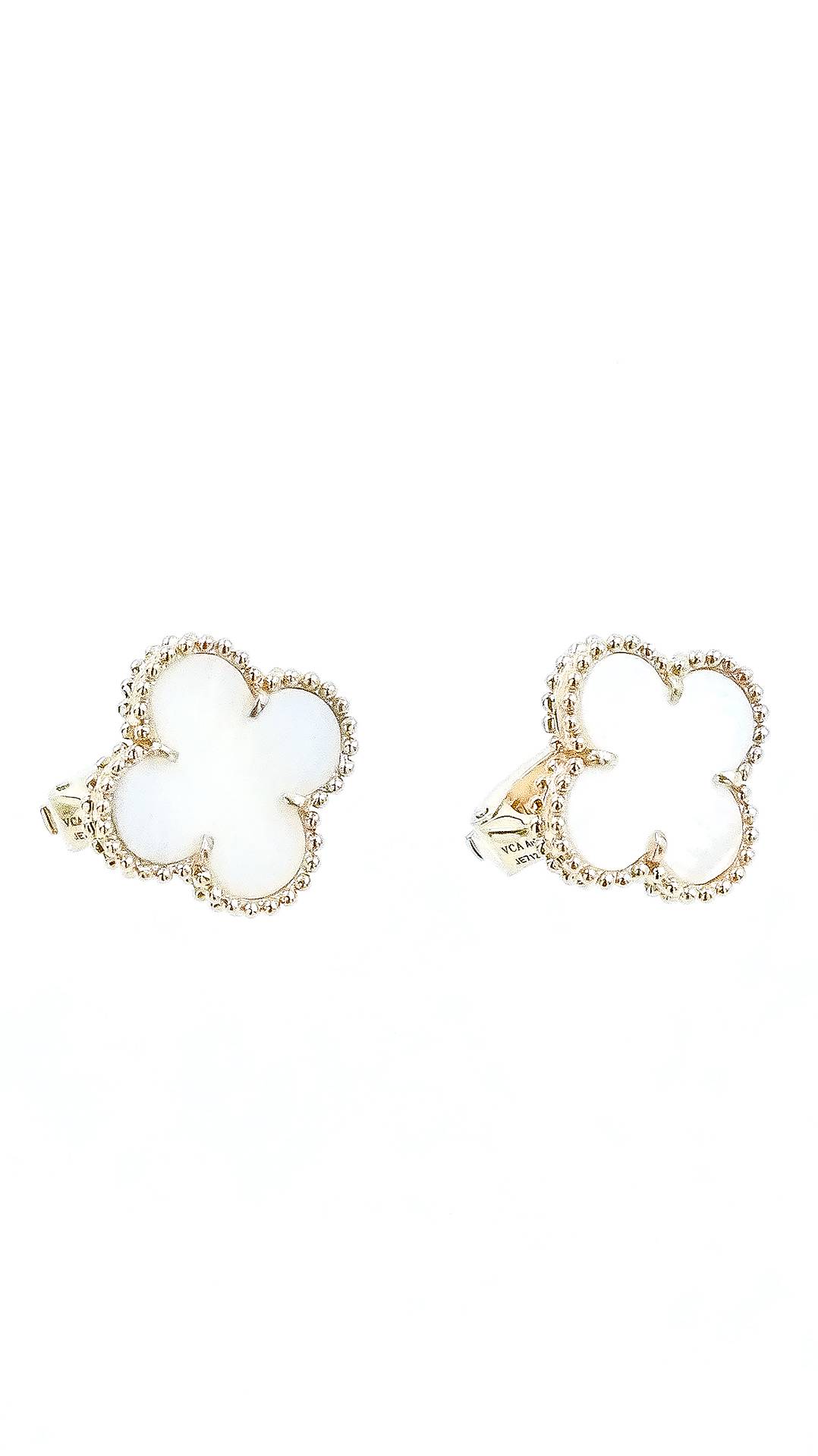 Серьги с перламутром #серьги #ванклиф #альхамбра #ювелирныеизделия