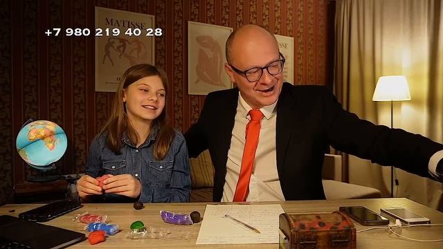 Белка и Орех. Как слепить из пластилина шоколадный кекс?