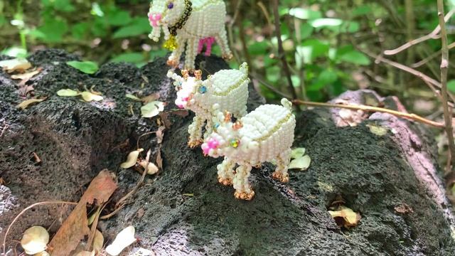 Коза из бисера / Козлёнок из бисера / Объёмное бисероплетение / Фигурки из бисера / Бисерлплетение /