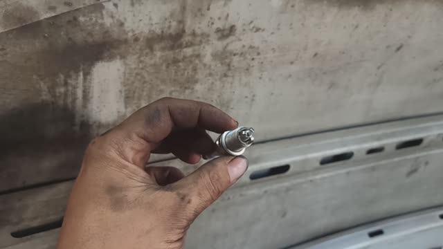 Какие свечи зажигания поставить на фольцваген Кадди 1.6.л. Свечи зажигания на фольксваген кадди F7LT