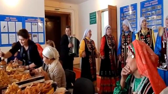 Царский обед  гостям