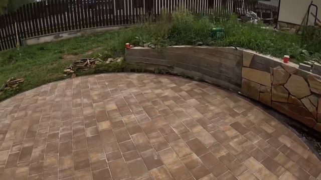 Укладка тротуарной плитки Браер Старый город Венусбергер на бетонное основание