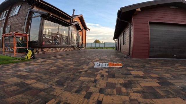 Укладка тротуарной плитки STEINGOT Бавария на дачном участке в г.Истра