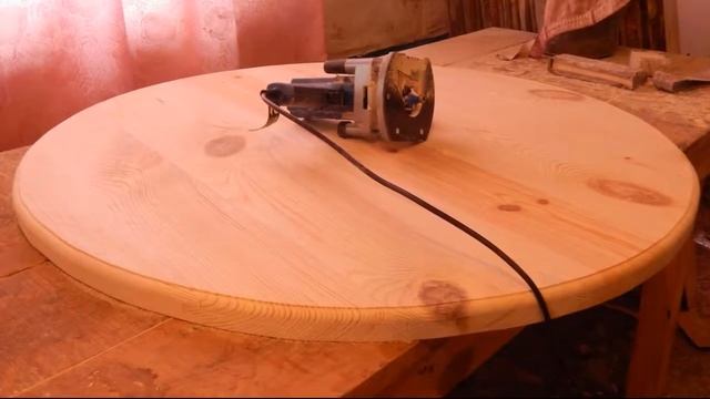 первый стол