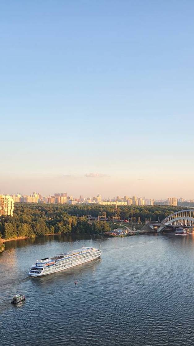 Хаусбот DACHA a La Rus | Плавучие апартаменты | Дом на Воде | Прогулки на хаусботе