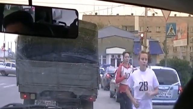 бегунам зеленый