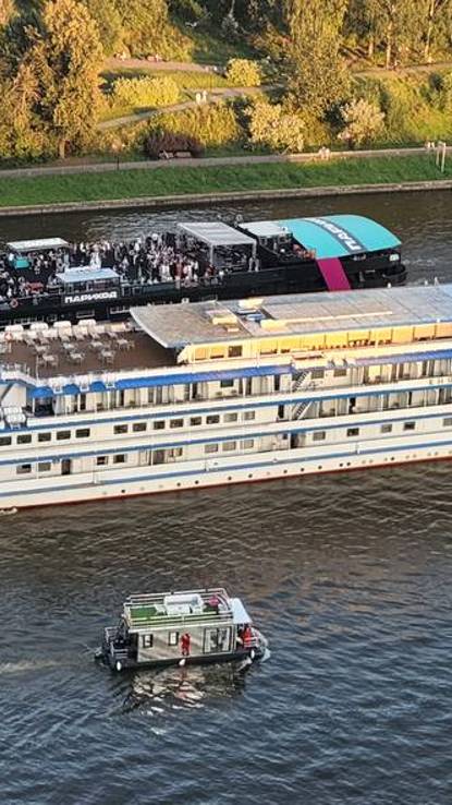 Хаусбот DACHA a La Rus | Дом на Воде | Плав Дача | Moscow HouseBoat | ПлавДачный вайб | Houseboat