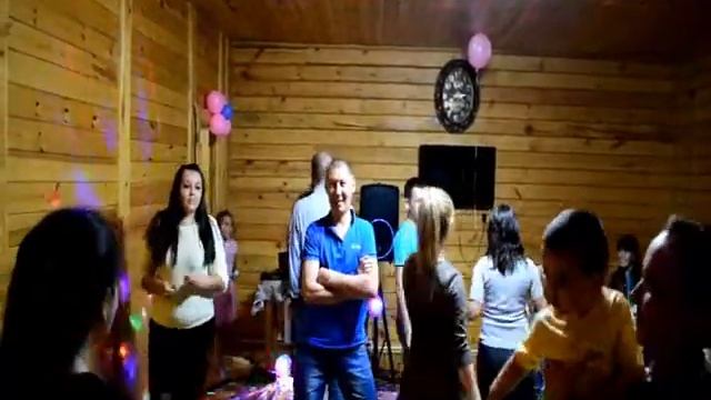 Прыжки на руки