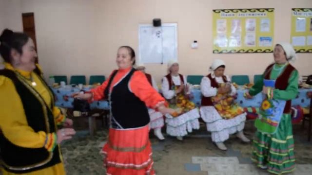 Ҡурайсы,  ветеран уҡытыусы Мөхәмәт Усман улы