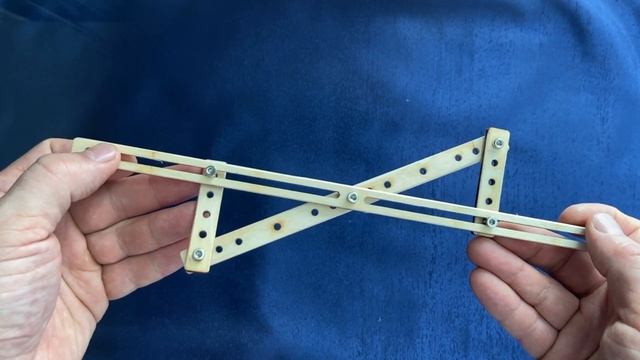 «Признак равенства» треугольников // "SAS" rule