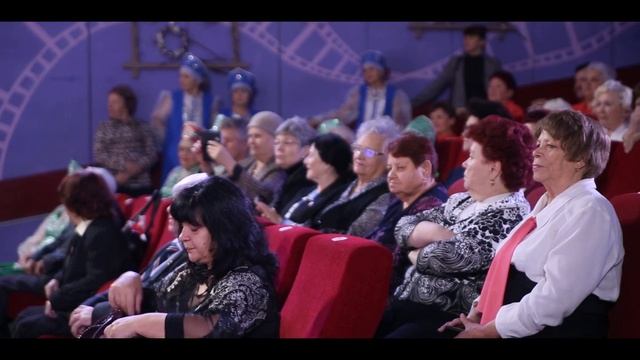 Новости КГиМС. День учителя, полевой выход, театр.