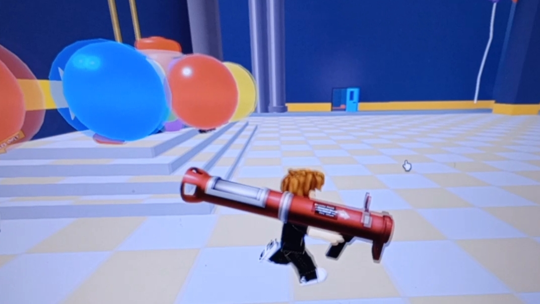 КОНФЕТНЫЕ МОНСТРЫ в Роблокс! МЕНЯ ЗАПЕРЛИ В КЭНДИМАГАЗИНЕ! Побег от сладостей! ВЕСЁЛОЕ ПРИКЛЮЧЕНИЕ!