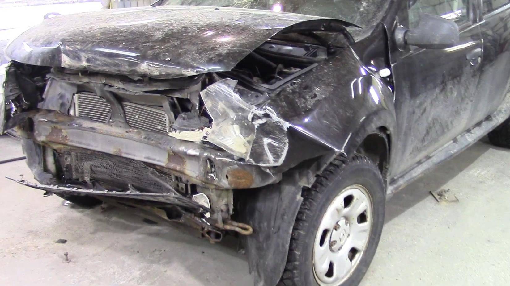 Восстанавливаю Рено Дастер после сильного удара.