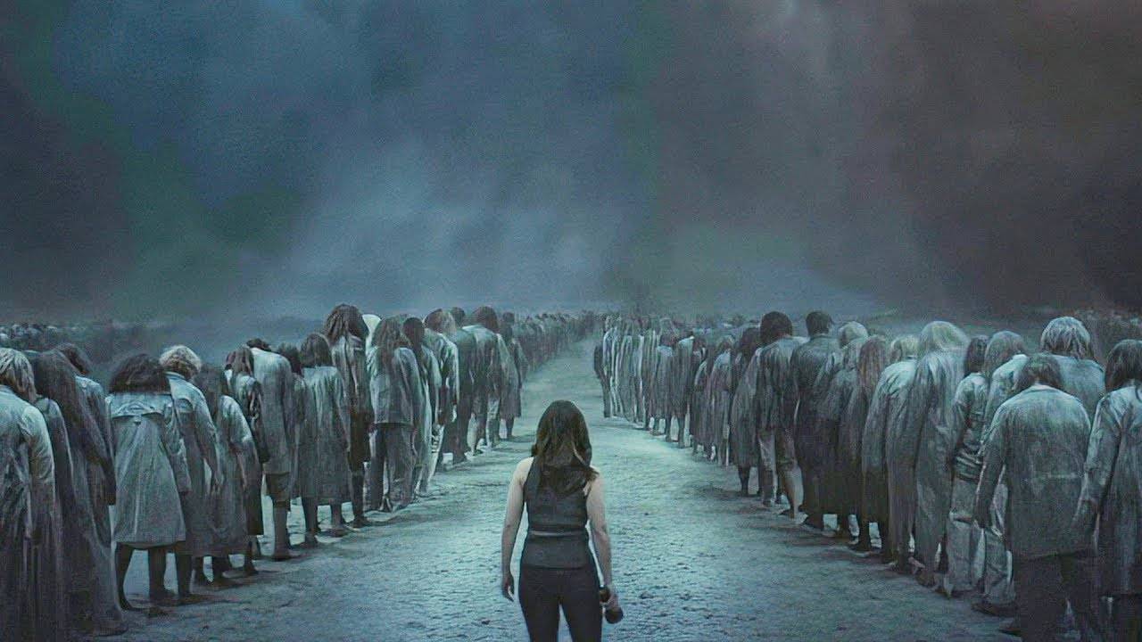 Она купила новый дом, не зная, что подвал ведет прямо в Ад. Краткий пересказ (360p)