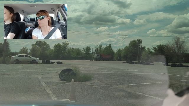 Четвертый день занятий с Анастасией. Обучение на автодроме, выполнение элементов.