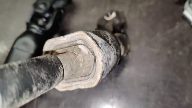 SAT ST-48080-4M600 против оригинала 480804M600. Замена рулевого кардана Nissan Wingroad y11