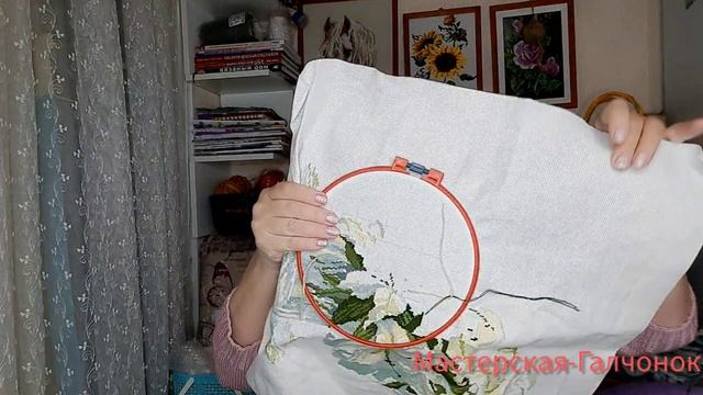 Последние осенние деньки. Прогулка к морю.
Полосатик. Покупки. Вышивка. И многое другое.