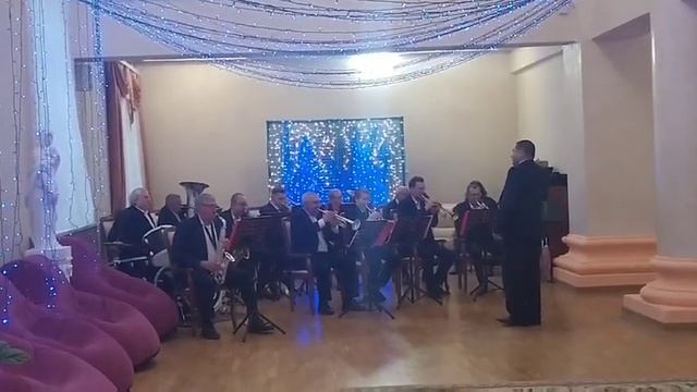 Три белых коня из к/ф "Чародеи"