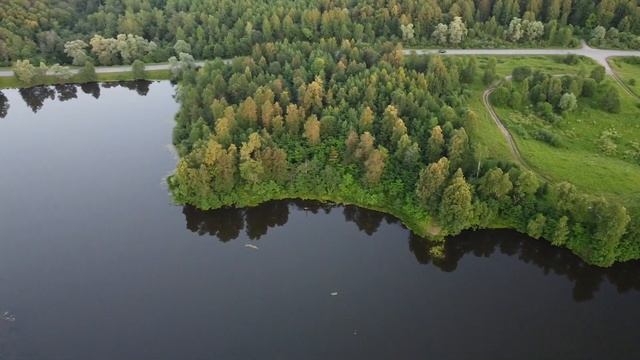 Озеро рядом с селом Урман в Республике Башкортостан. Полёт на квадракоптере.