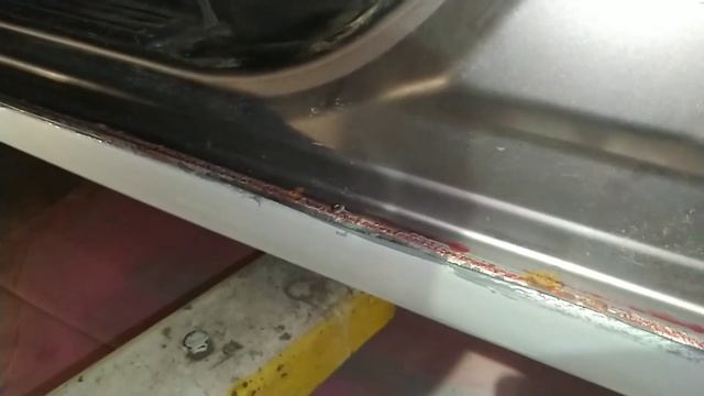 Замена (установка) порога на заклепки на Nissan Wingroad. Левый порог. Часть 2.