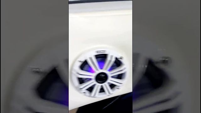 Bayliner 1952 Переделка проводки и установка подсветки и музыки