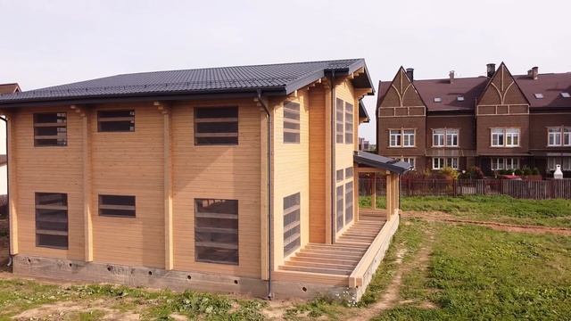 Проект 300 -400 -008. Часть  5. Шлифуем, красим,  подшиваем карнизы.