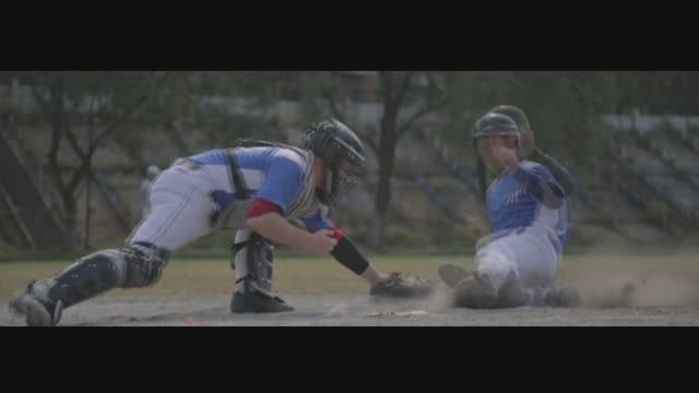 Бейсбольный клуб города Владивостока "Уссурийские тигры" 2014 год.