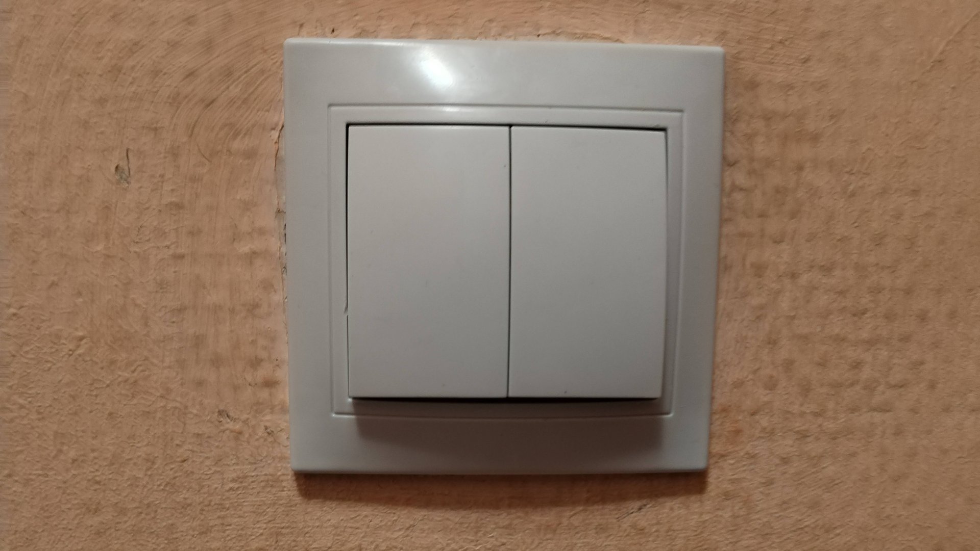 Как установить двухклавишный выключатель в квартире